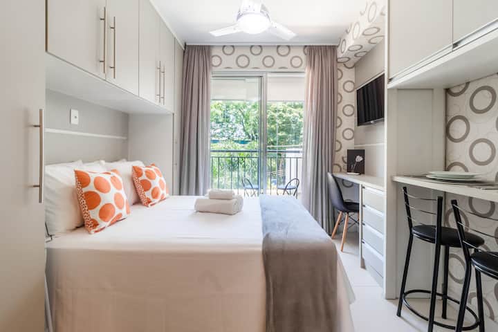 Charmosinho Com Wifi/ar Condic/termrod/expocenter - Sao Paulo