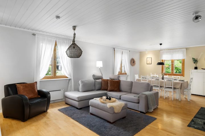 Nordic Red Villa - Peaceful Area, Sauna, Parking - Rovaniemi