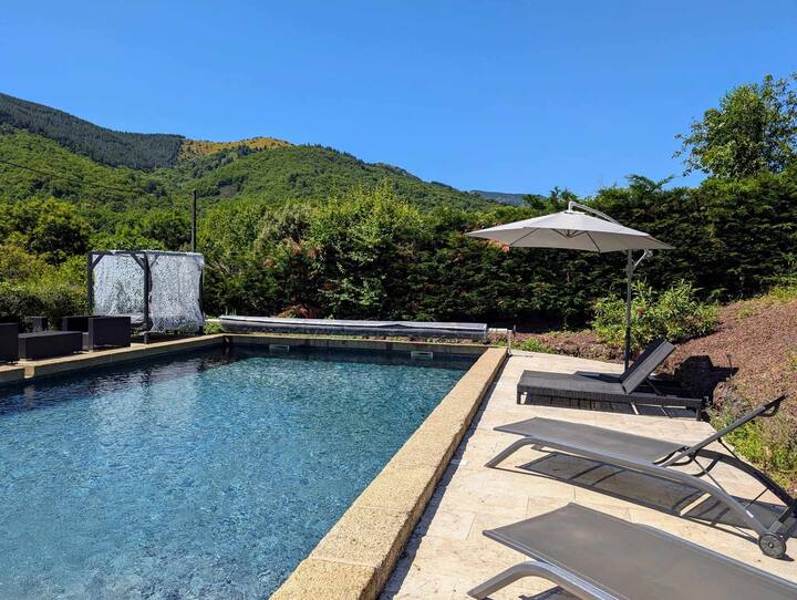 L'escapade Amoureuse Gite Jacuzzi Piscine Privés - Jaujac