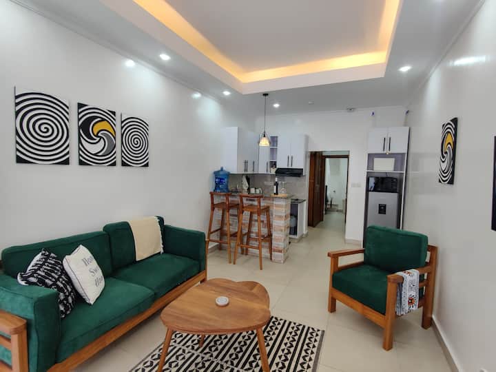 Lindiwe's Cozy Little Livin' 1 - Kigali