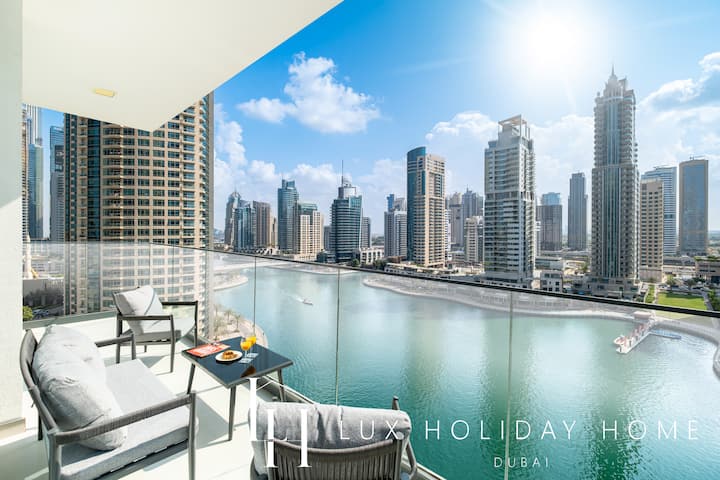 Lux | Liv Contemporary Full Marina View Suite - Dubai Marina