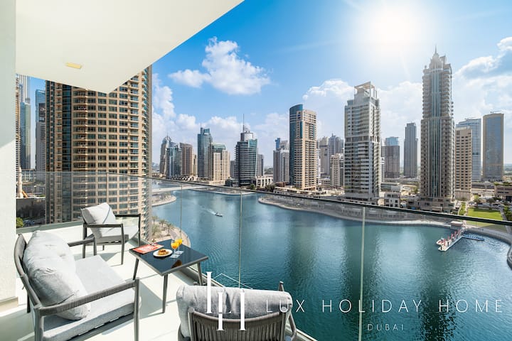 Lux | Liv Contemporary Full Marina View Suite - Dubai Marina