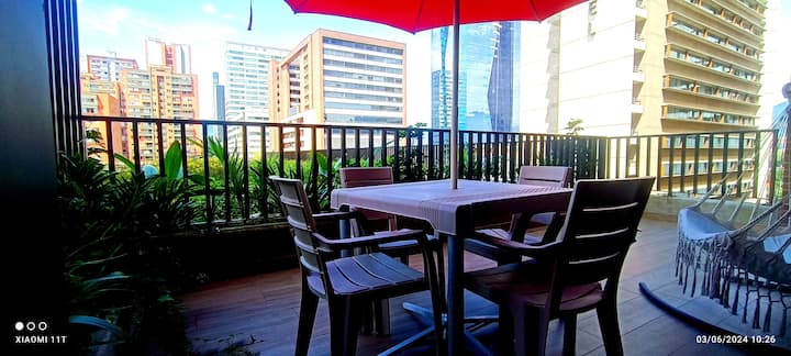 Imponente Terraza, Impresionante Vista Wifi 350gi - Medellín, Colombia