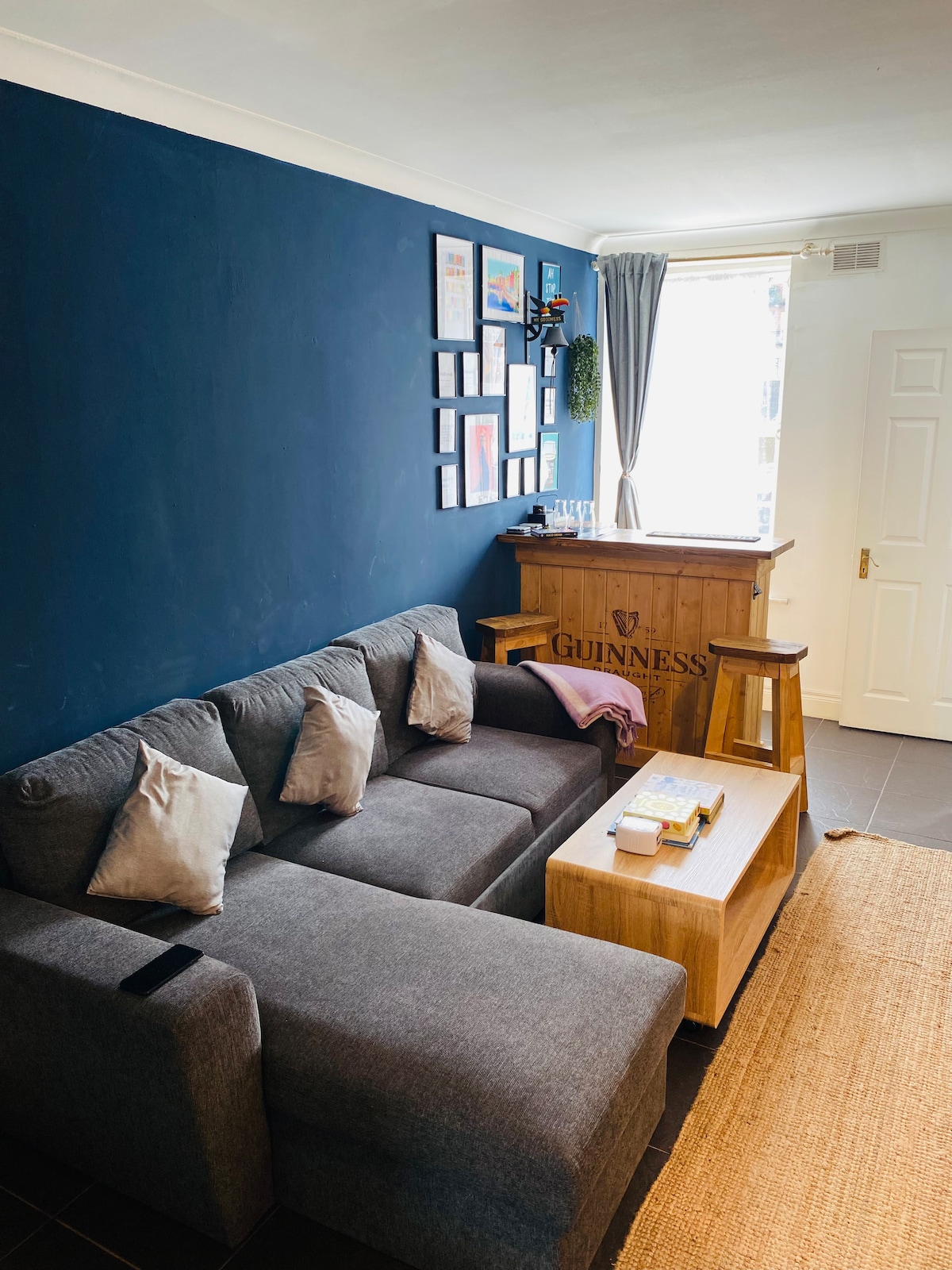Dublin Apartment Holiday Rentals - County Dublin, Ireland | Airbnb
