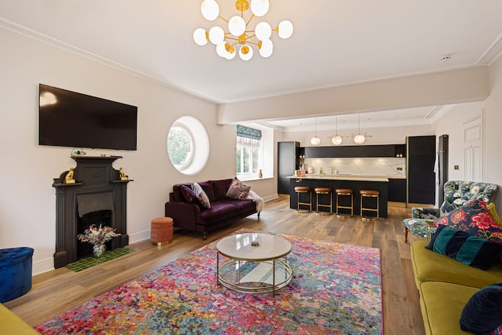 Mainsfield House - Luxury Group Accommodation - Settle