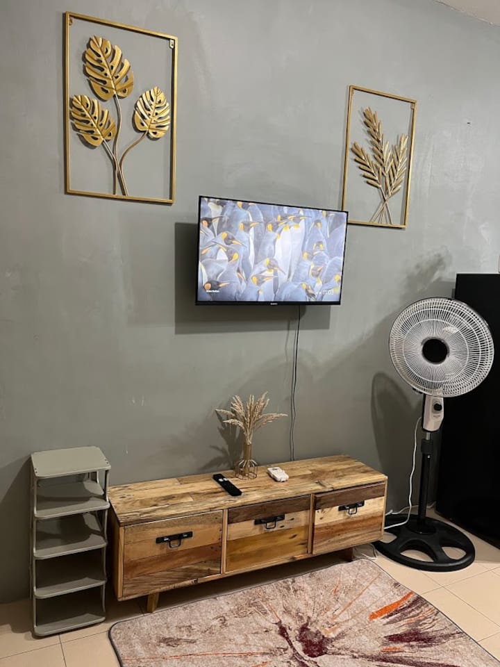 The Rowhouse - New Cabalan (Olongapo Town House) - Olongapo