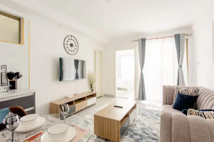 Polished 1br With Gym, Kilimani Near Yaya Centre - Nairobi