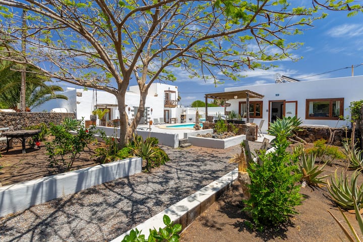 Bodega Botanica Presented By Lanzarote Retreats - Lanzarote