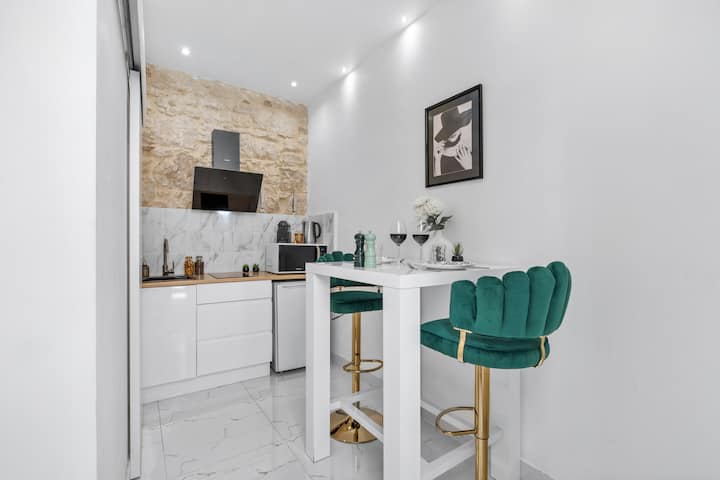 2 Pièces Hyper Centre-terrasse-wifi-climatisation - Nizza