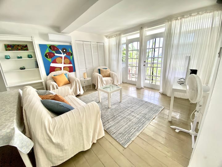 Le Maison Apartment 3, Grand Anse - Grenada