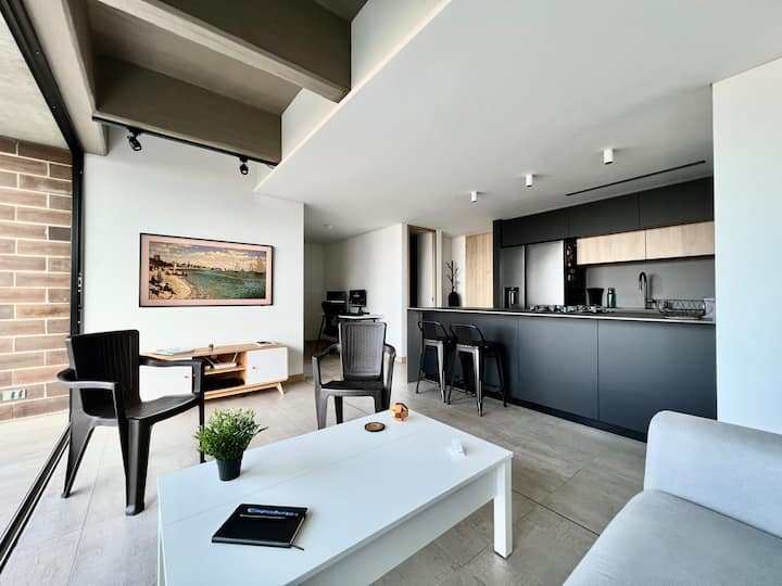 Apartamento Moderno Y Exclusivo En Envigado - Envigado