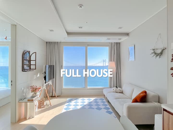 [풀하우스] 신규오픈`오션뷰`광안대교`청결보장`합법숙소 - Busan