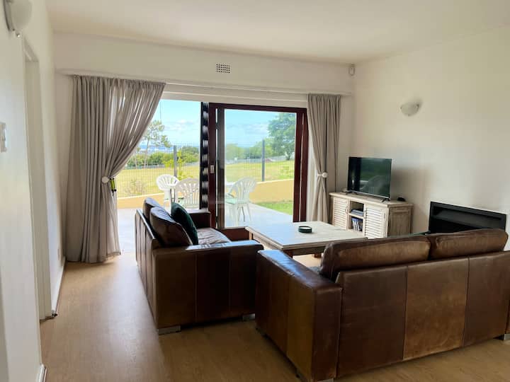 Mountain And Beach Views - Somerset West