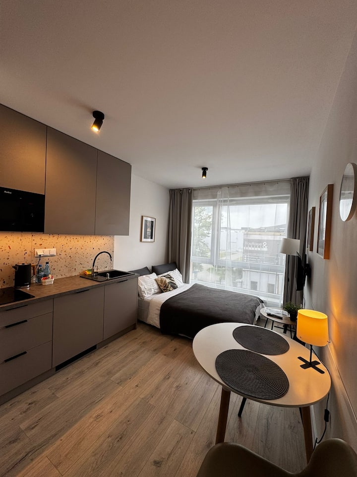 Platon Studio - 우쯔