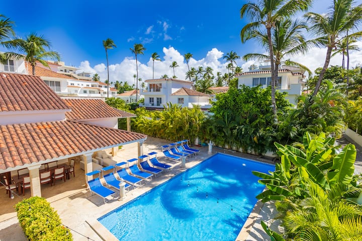 Large Villa With Private Pool - Punta Cana