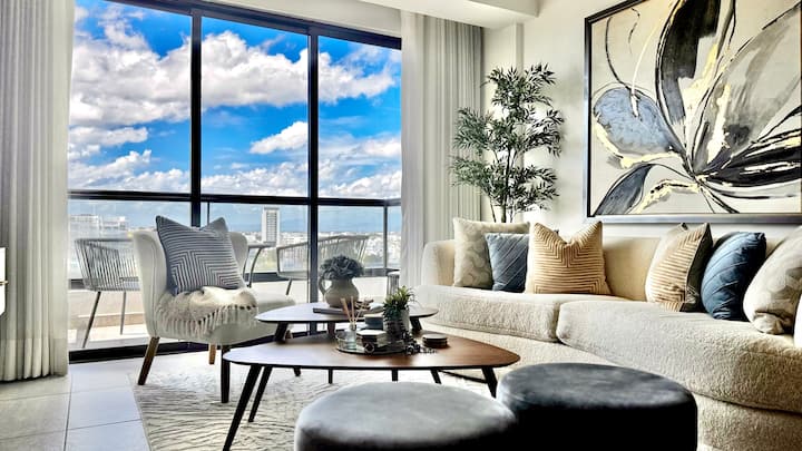 Luxury 1-bdr/king Bed/rooftop Pool/gym/city Views - Saint-Domingue (République Dominicaine)