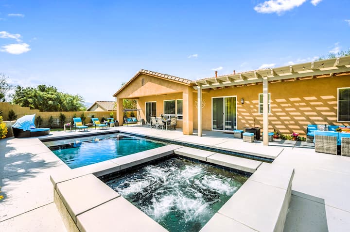 Starry Night Escape - Joshua Tree National Park
