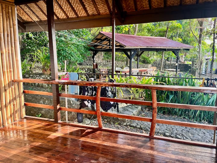 6br Beachfront Villa In Anilao Batangas - Bauan