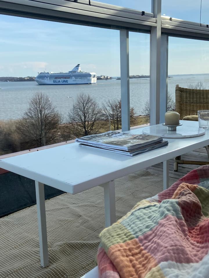 Unique 110 M2 Penthouse With Seaview Next To City - Helsinki