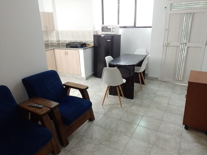 Apartamento Cómodo Y Acogedor
Piso 402 - Colombia