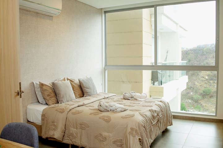 Amanecer Costero - Santa Marta, Colombia