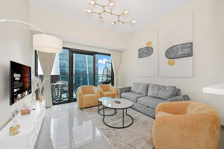 2 Bedroom Apartment Near Burj Khalifa / Canal View - Emiratos Árabes Unidos