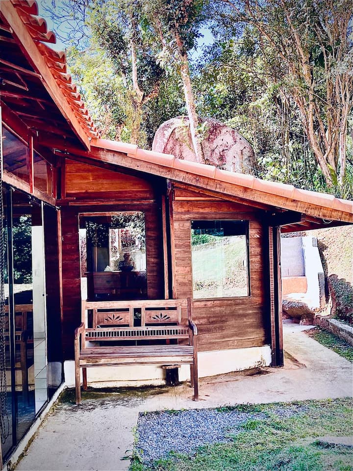 Casa Tranquila Em São Roque  
  4 Pessoas - São Roque