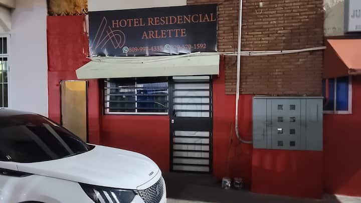 Hotel Y Residencial Arlette - Saint-Domingue