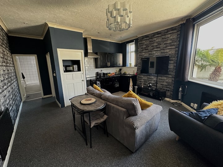 Bournemouth's Hidden Garden Apartment - Bournemouth