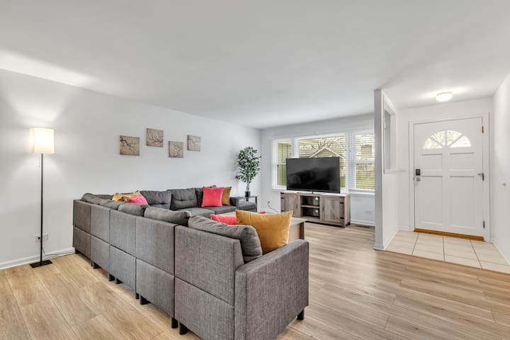 3br Ranch Home In Schaumburg - Great Location! - Schaumburg