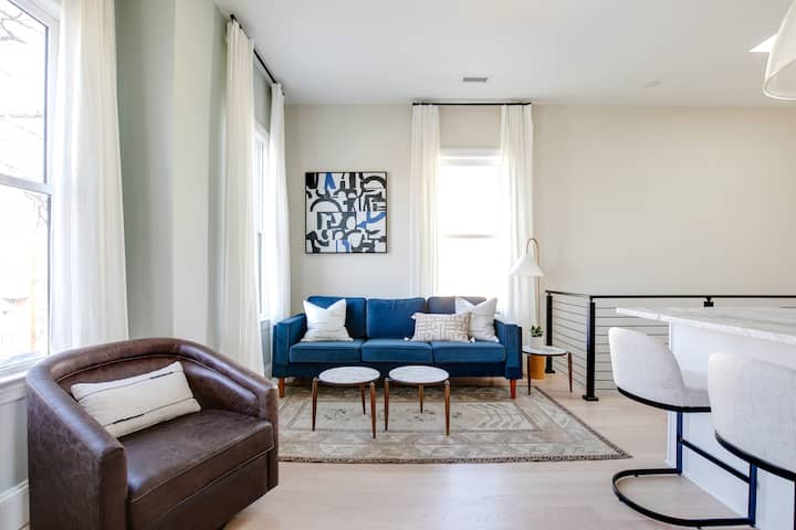 Gorgeous New Home In Churchill, 2 Bed, 2 Bath - Richmond, VA