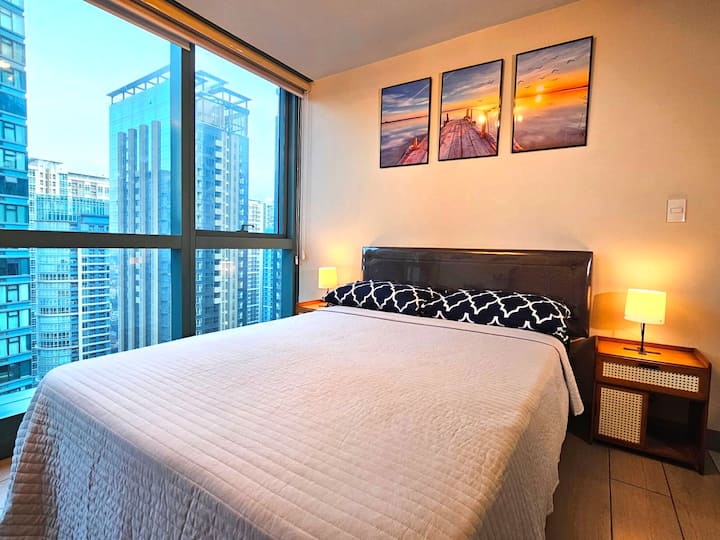 Uptown Bgc
Uptown Mall
No Hidden Fees - Taguig