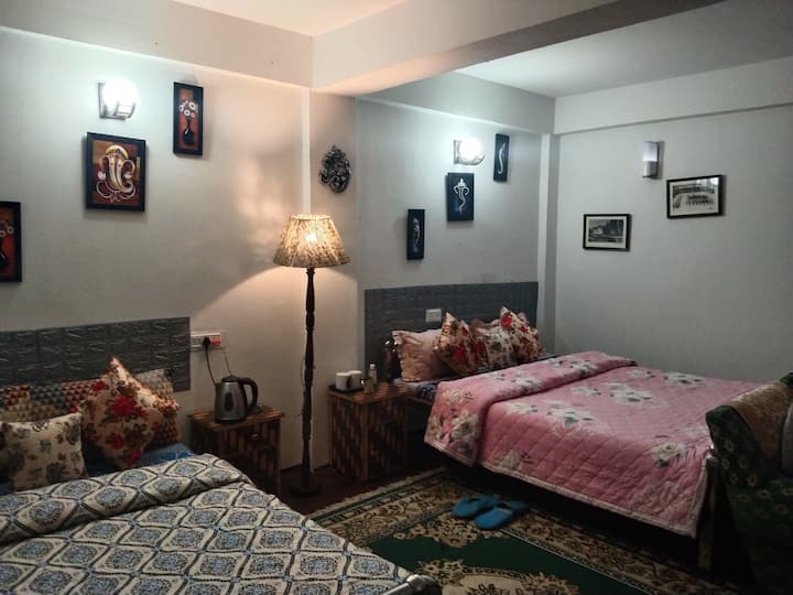 Quaint Wood Cottage 3, Sherpa Khangba - Darjeeling