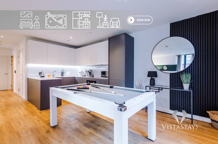 *Last Min Fall Getaway!* Pool Table | Free Park - Manchester