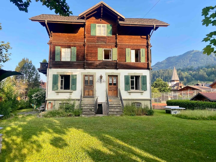 Cozy Family App In Historic House, Big Garden - Gstaad
