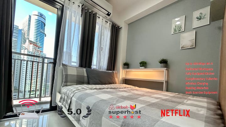 Homey 1br-balcony,skylineview,100mbpswifi @Lush - Makati