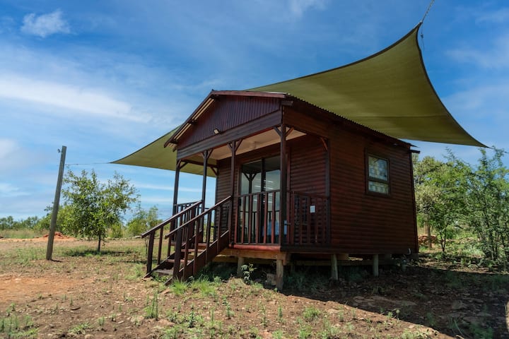 Semi Off-grid Bush Cabins - Hammanskraal