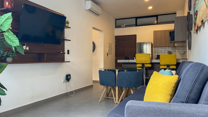 Lovely Apartment With Pool 4 Blocks From The Beach - Mazatlan