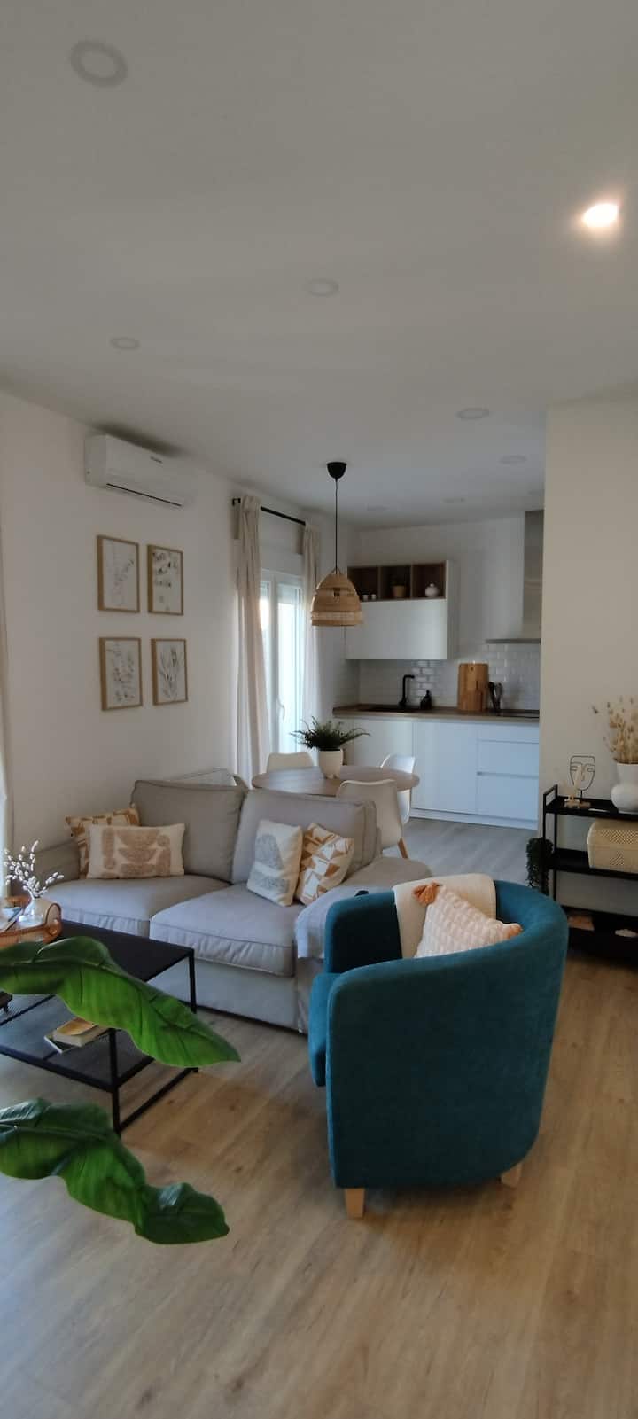 Céntrico Y Moderno Apartamento - Grenade