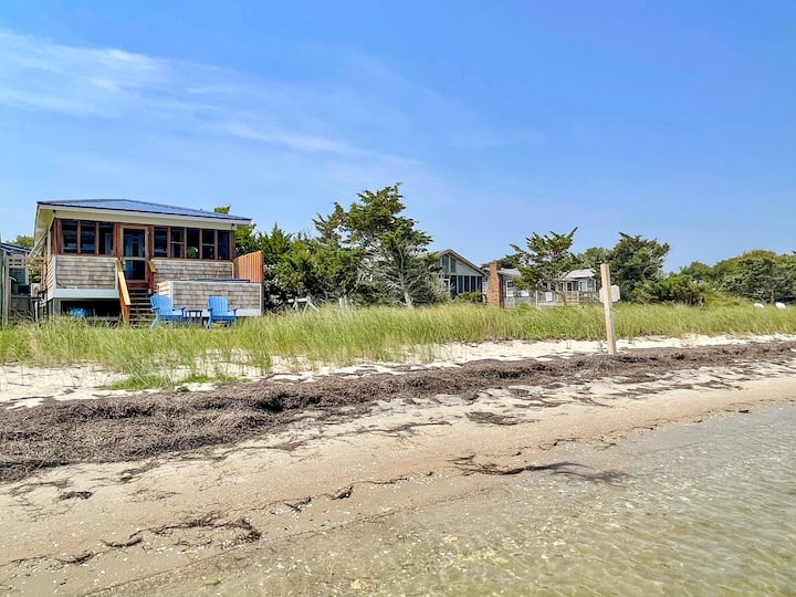 Cozy Cottage Only Available 11/23/24 To 3/1/25 - Ocracoke, NC