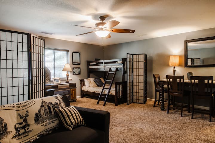 Heaven On Haven Hill Room # 2 - Oakhurst, CA