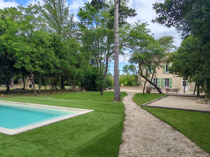 Maison Spacieuse Avec Piscine En Provence - Orange