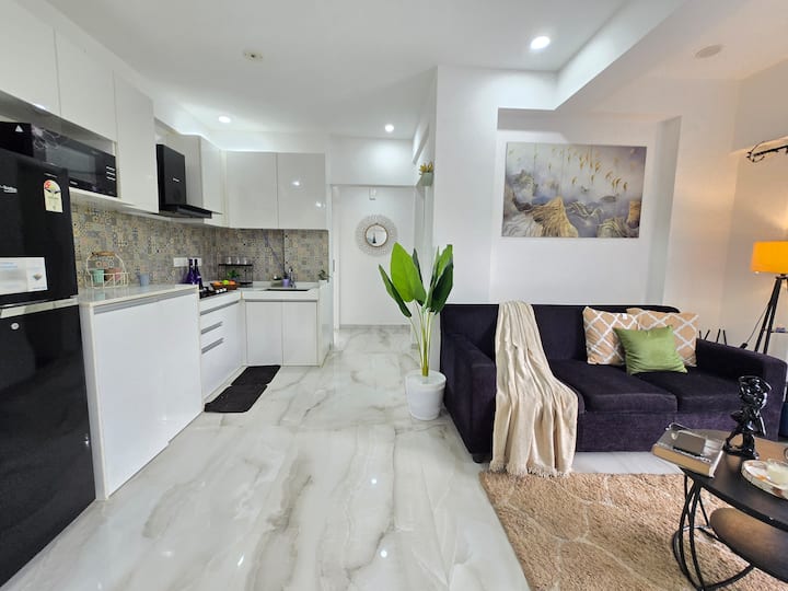 Capri'ona | 2bhk | Pool | Nr Thalasa Vagtor Morjim - Goa