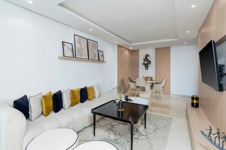 Luxe Living: Exclusive 2br Retreat - Rabat