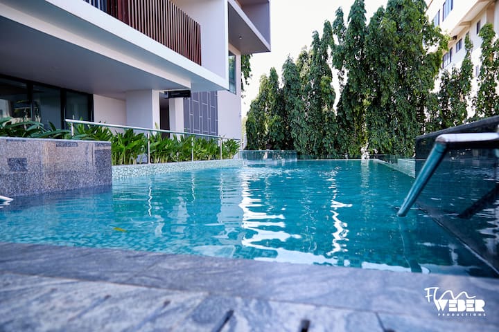 Rosewood 1 Bedroom Luxury Executive: Ocean View - Accra