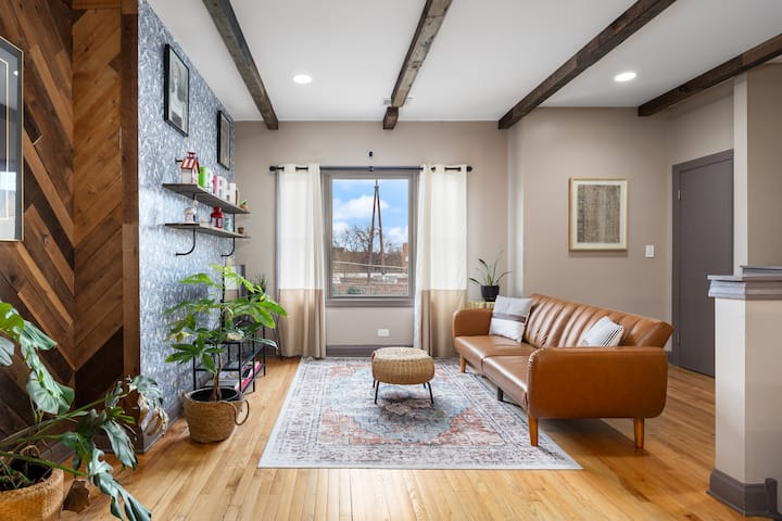 Villa Dubois 3 Bedroom Suite - 3 - Englewood - Chicago