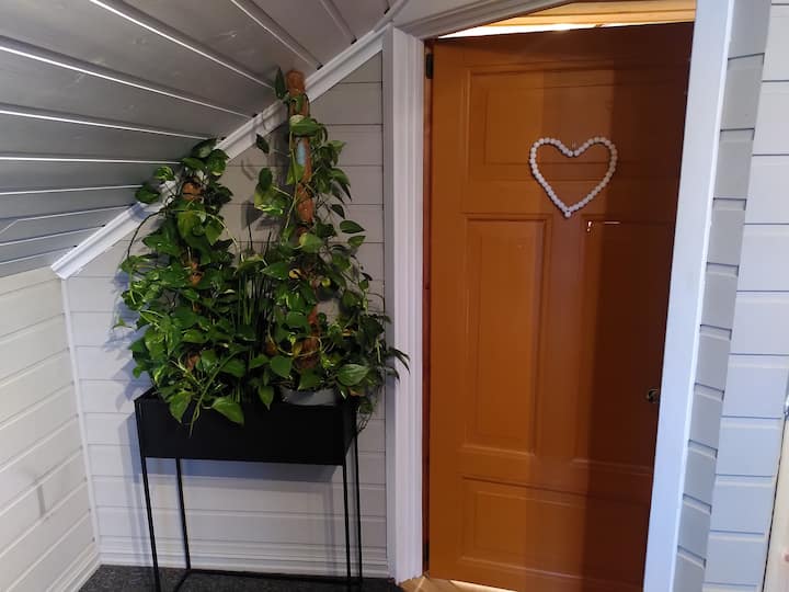Hyggelig Lite Loft Med Sovesofa - Tromsø