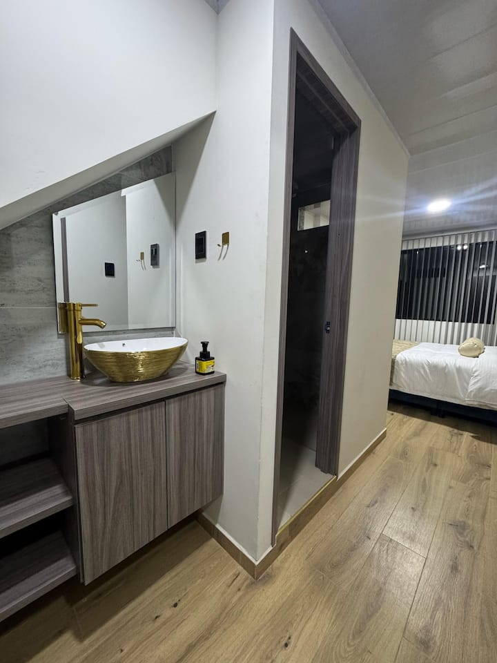 Habitación 402 Privada Cerca Del Aeropuerto - Bogotá