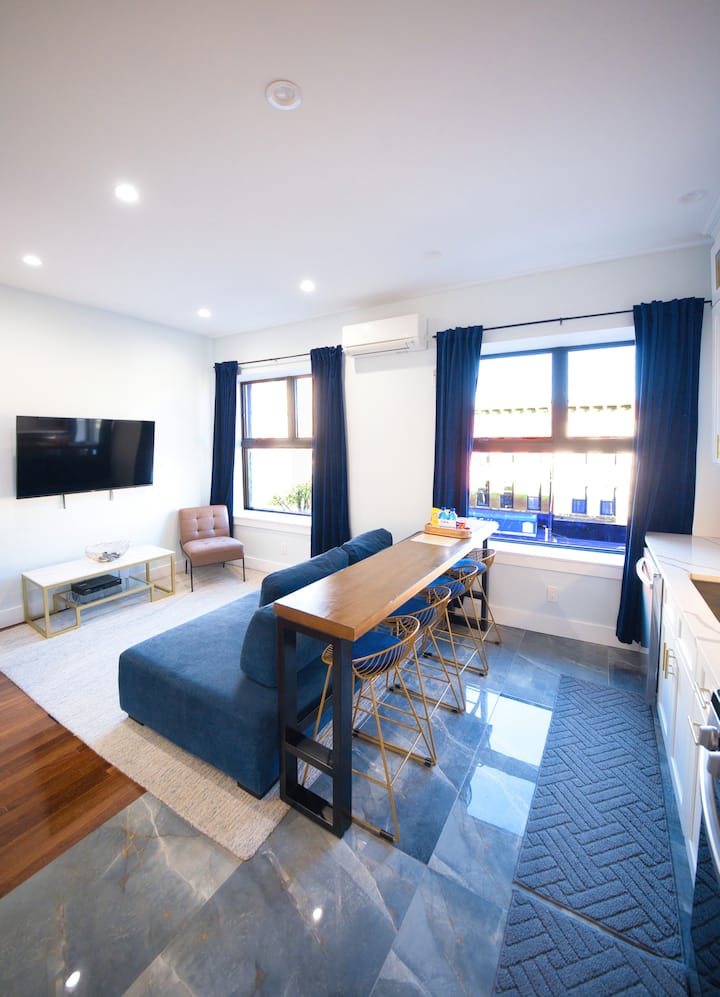 Sunny Nyc Retreat: Peaceful, Near Amenities (Cozy) - Seagate Beach, Brooklyn