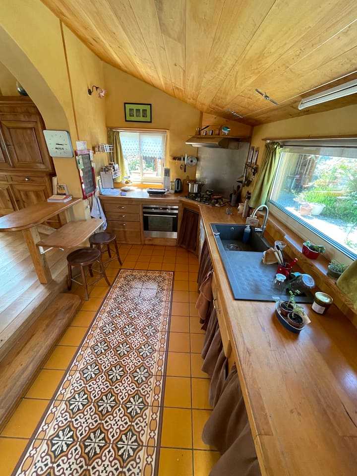 Maison  Très Accueillante Et Chaleureuse à Foix. - Foix